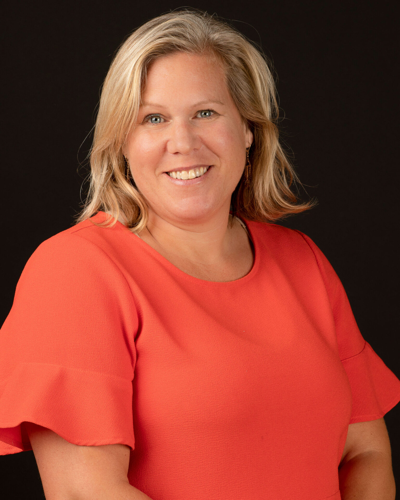 Psychotherapy Madison WI | Art Therapy | Life Coach | About Sara | OSM